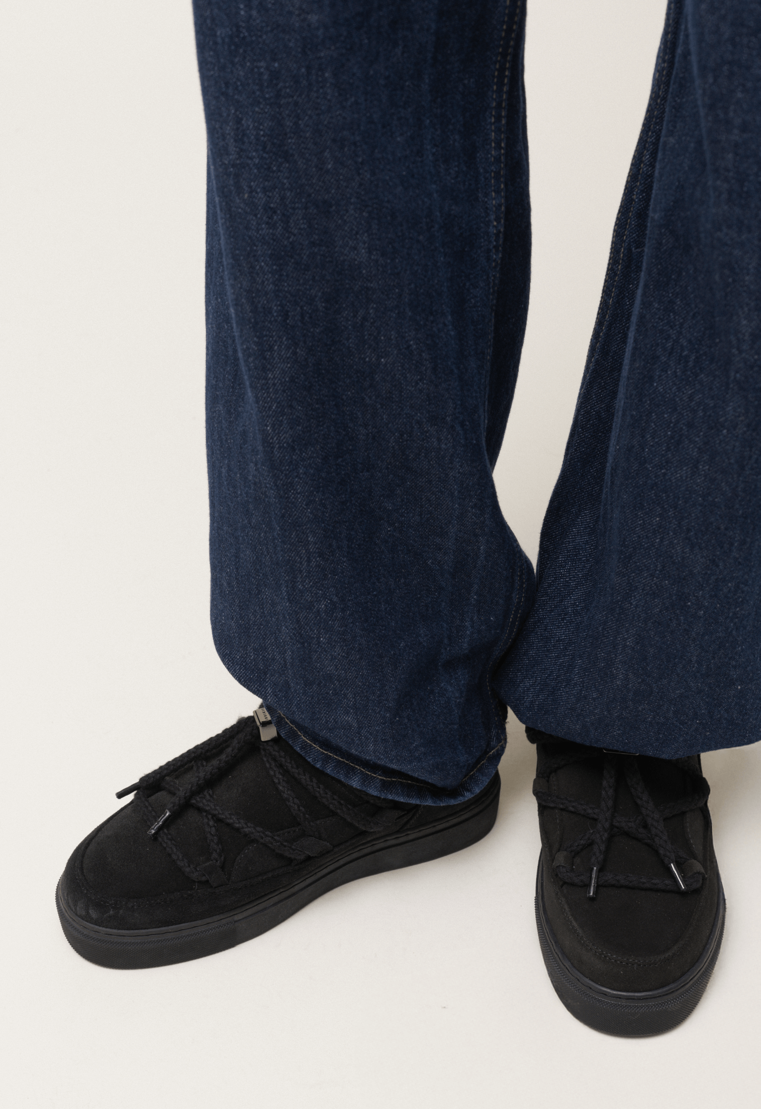 INUIKII Offizieller Online Store — Schuhe und Accessoires